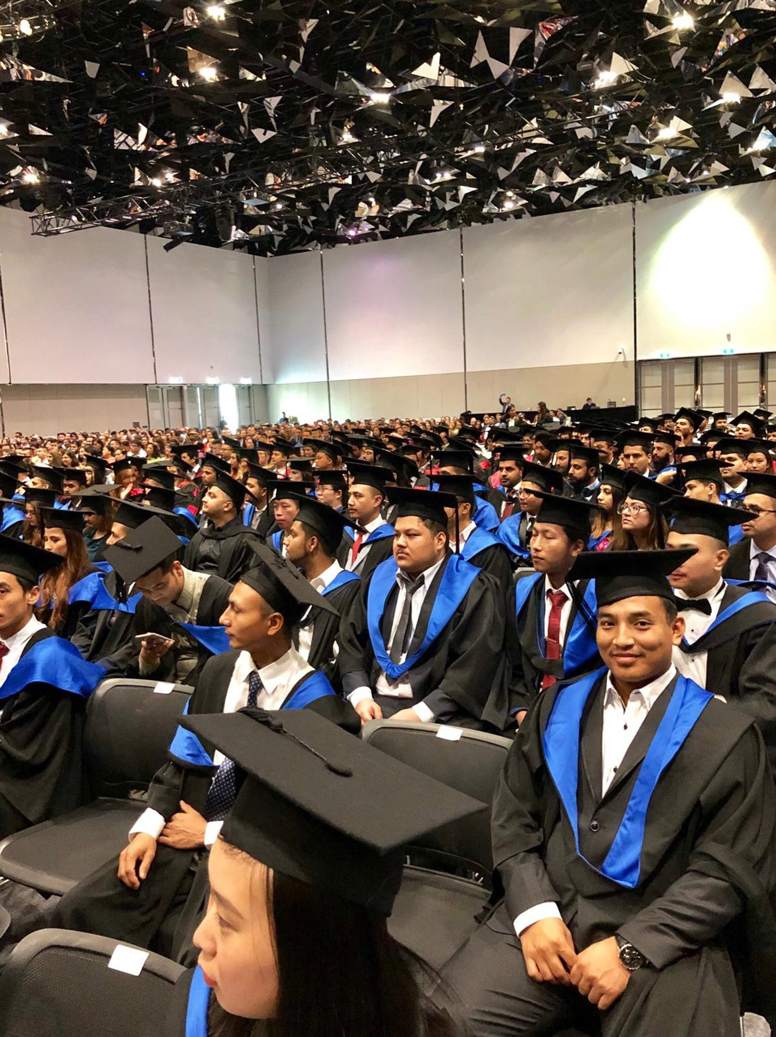 Holmes Institute: /Schools & Faculties /Higher Education /Graduation